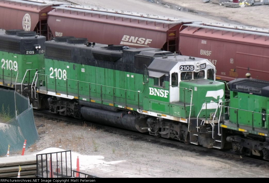 BNSF 2108
